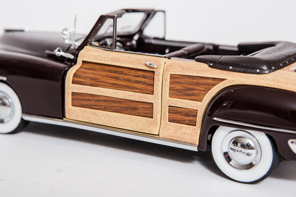 Collection of Wood Panel Model Cars by The Danbury Mint | EBTH