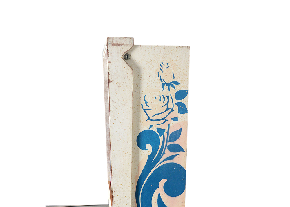 Circa 1978 Dolly Parton Upright Pinball Machine by Bally | EBTH