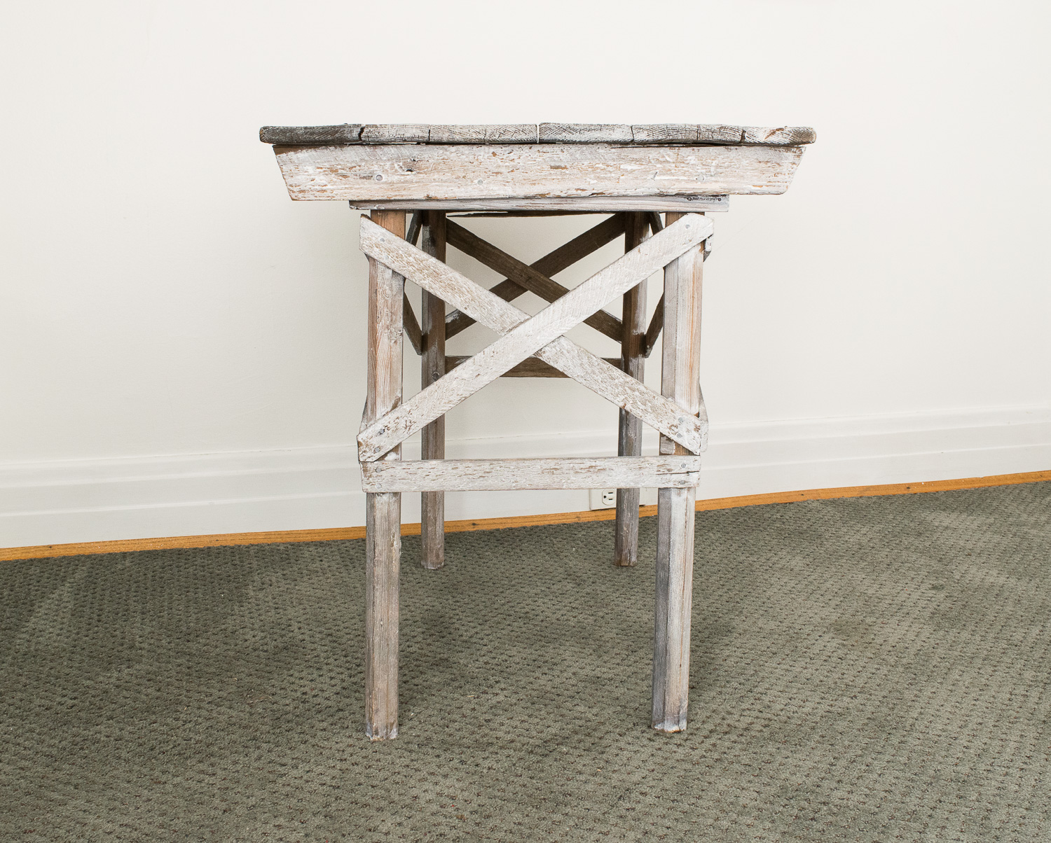 Rustic Reclaimed Barnwood Table | EBTH