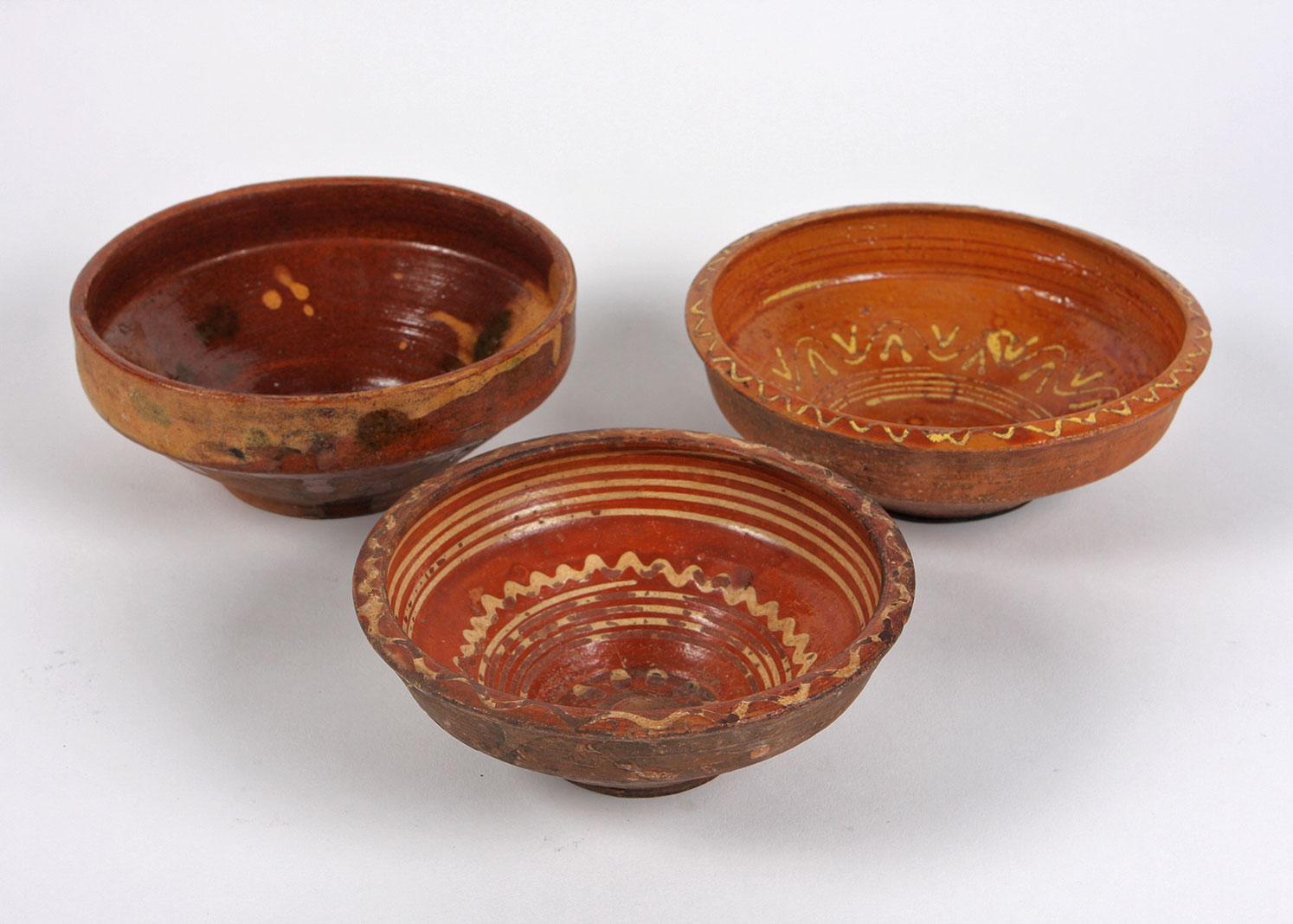 Antique Romanian Orangeware Bowl Trio | EBTH