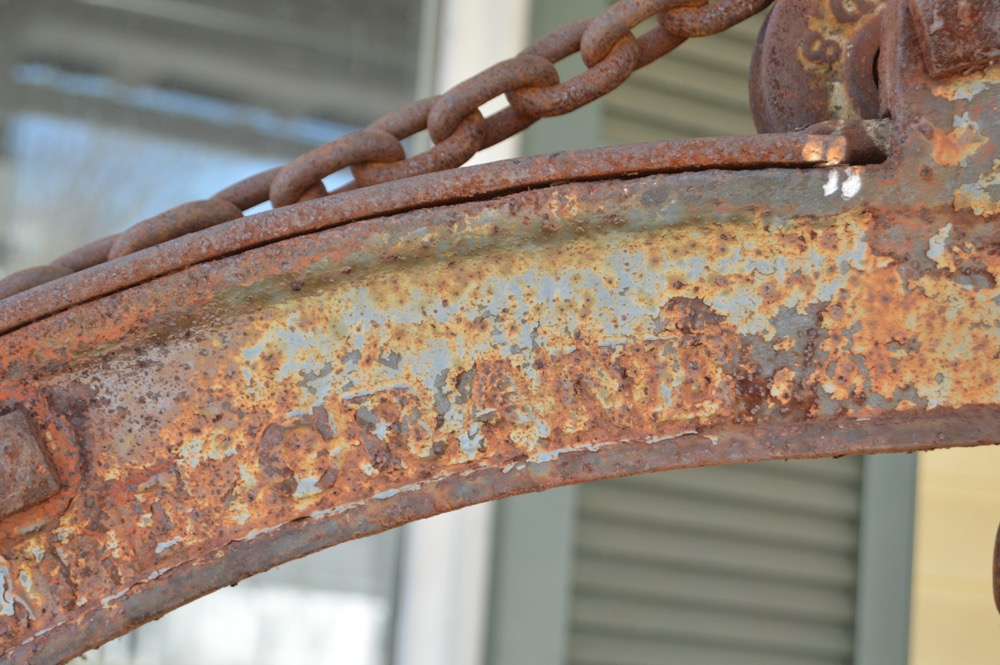 Antique Canton Portable Crane | EBTH