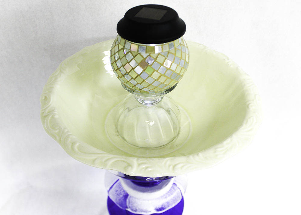 Artisan-Made Colorful Glass Bird Bath with Solar Light | EBTH