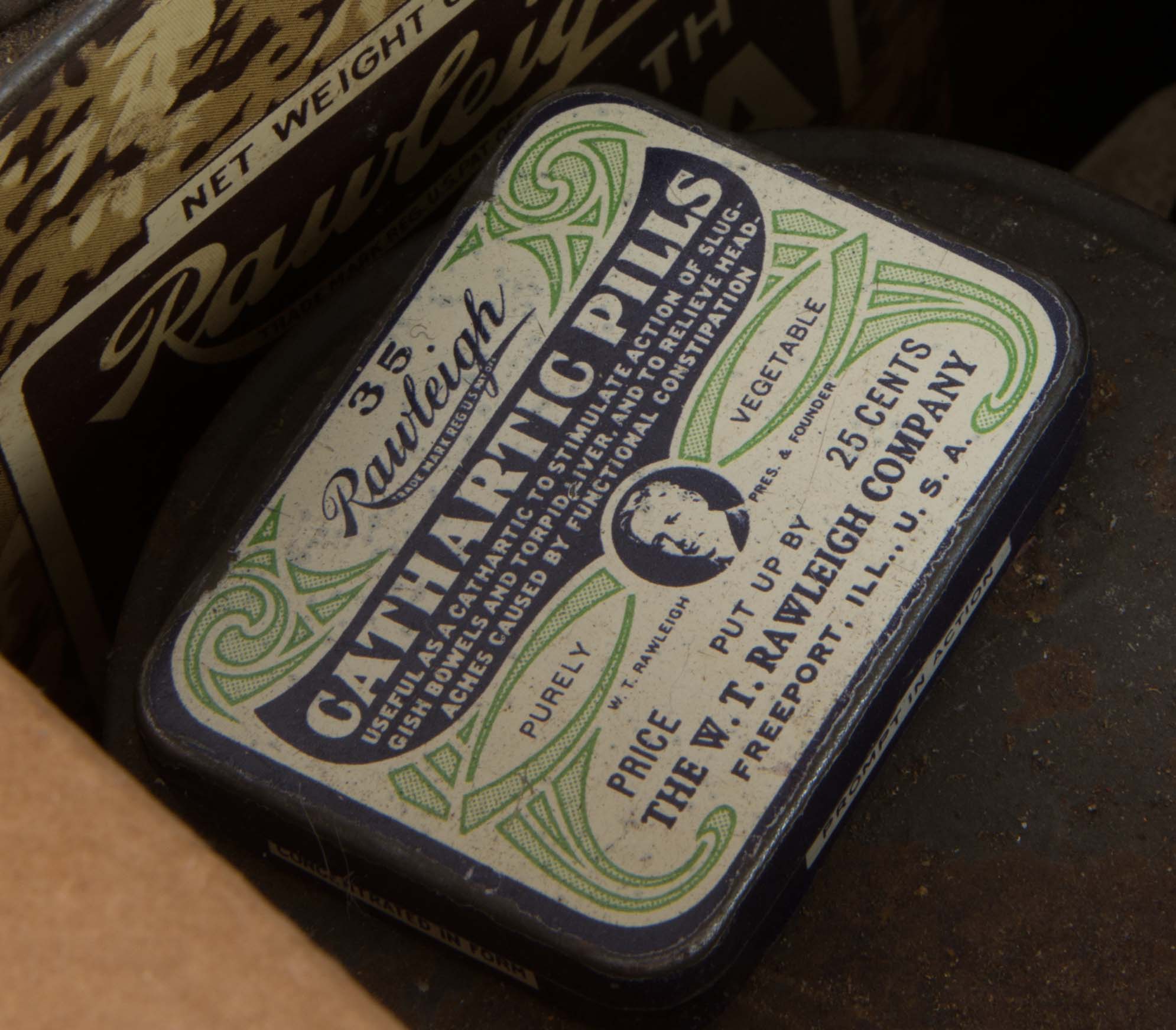 Assorted Vintage Rawleigh Products | EBTH