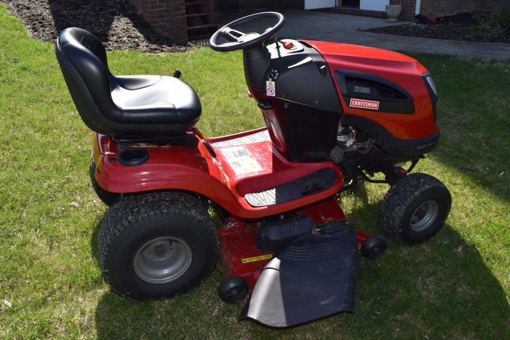 Craftsman YT 4000 Riding Mower | EBTH