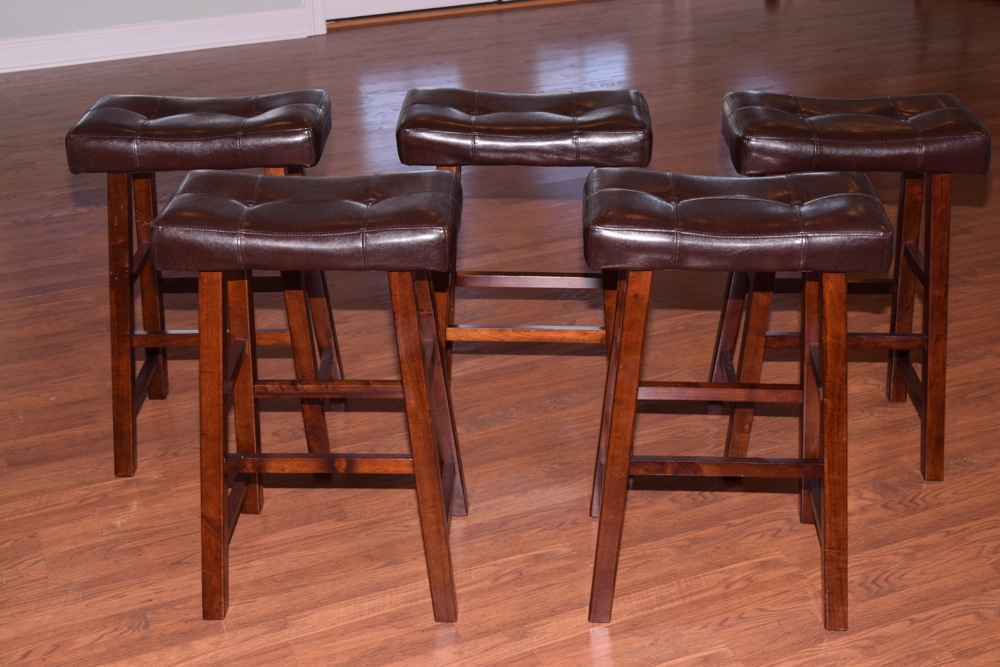 Set of Five Bar Stools | EBTH