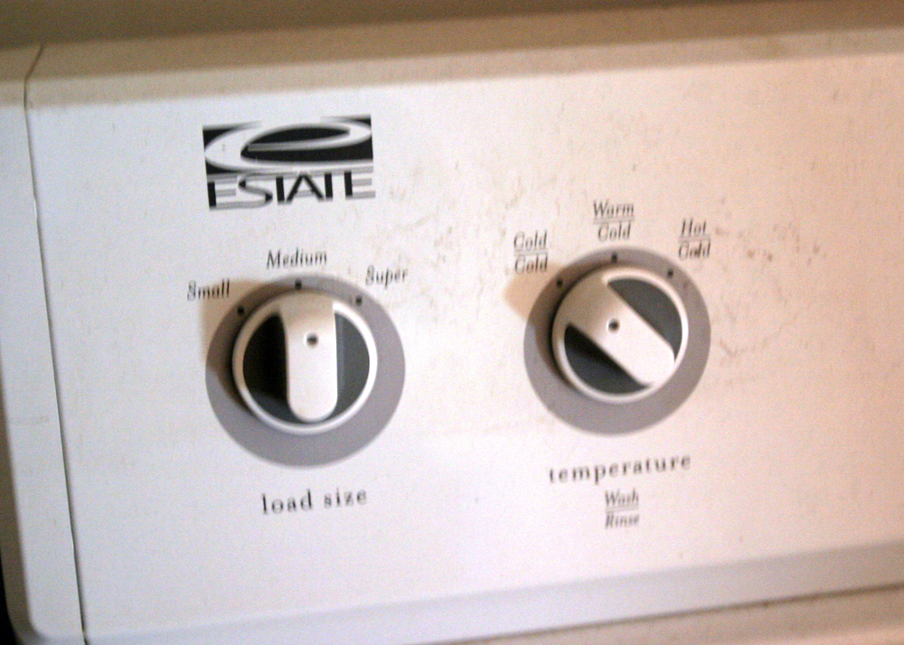 Whirlpool Estate Washer and Dryer Set | EBTH