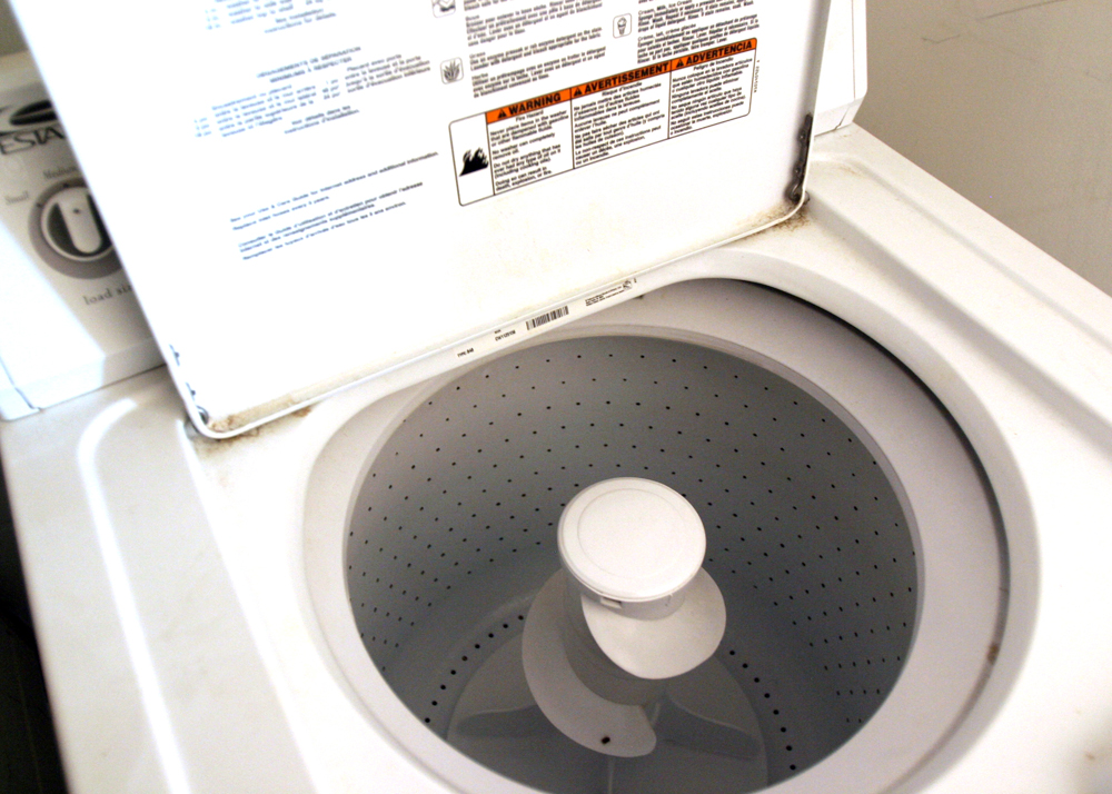 Whirlpool Estate Washer and Dryer Set | EBTH