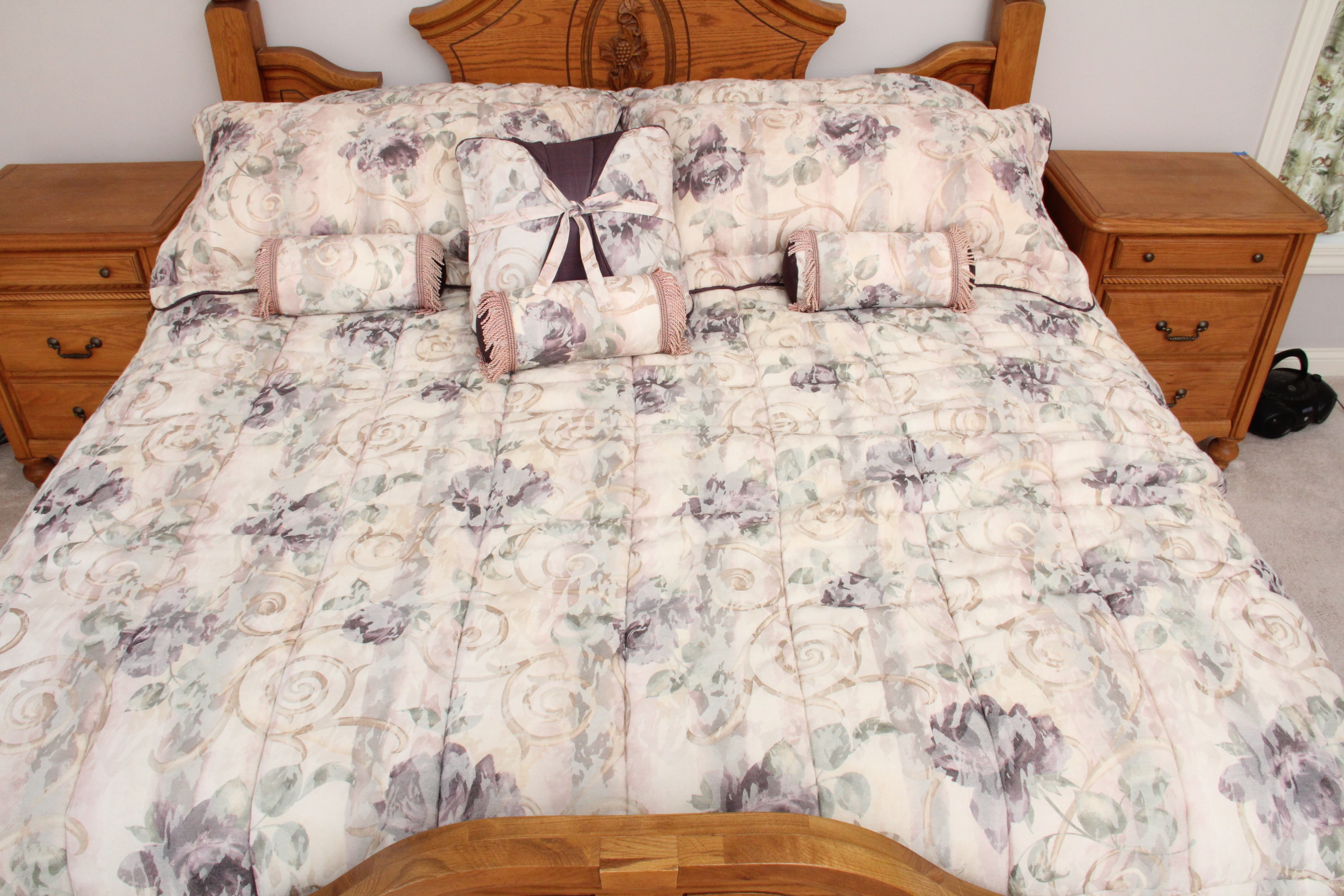 Arbek Oak California King Four Poster Bed | EBTH