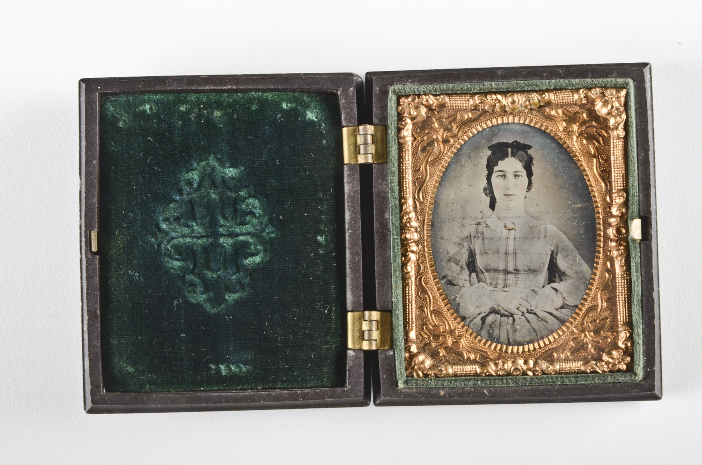 Collection of Four Cased Ambrotype Portraits | EBTH
