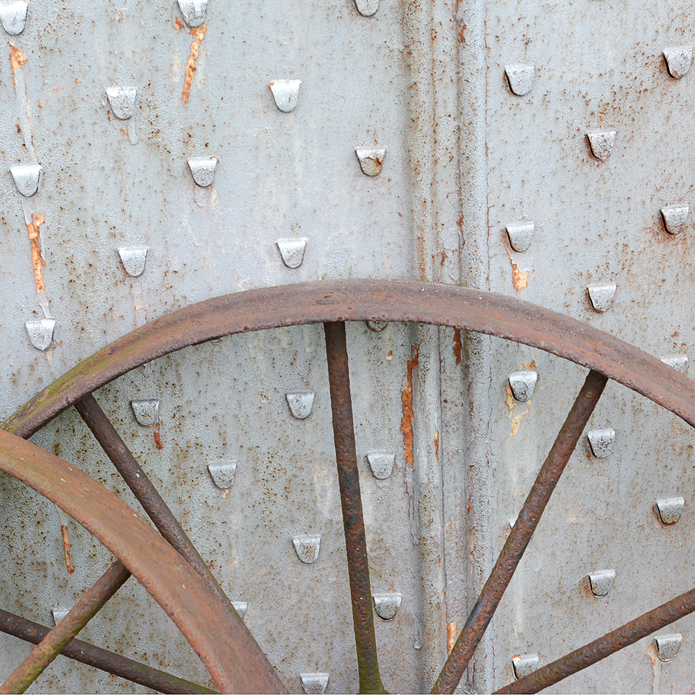 Antique Iron Cart Wheel Pair | EBTH