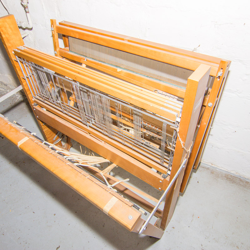 Nilus Leclerc Loom with Bench | EBTH