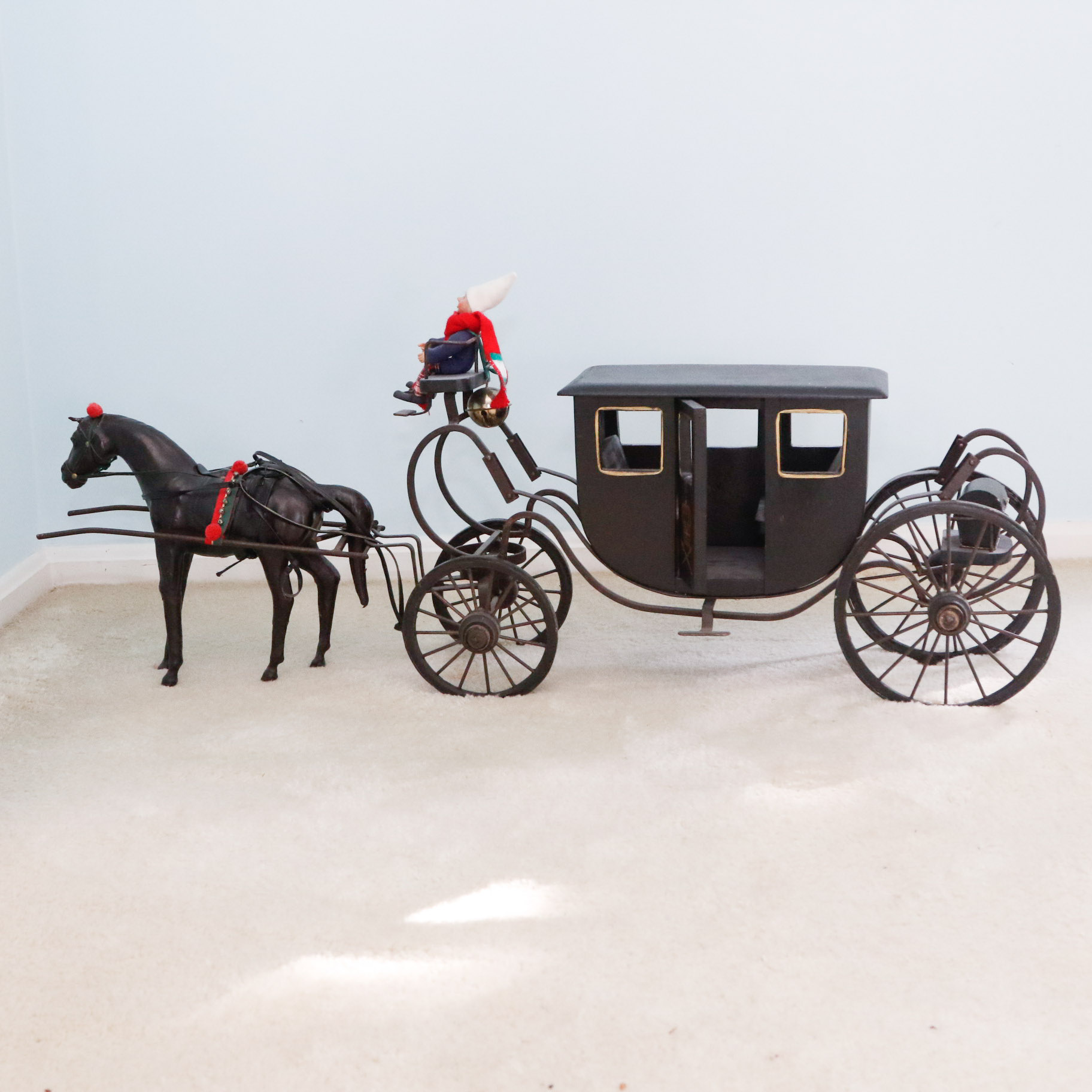 Horse Drawn Coach Replica from Closson's | EBTH