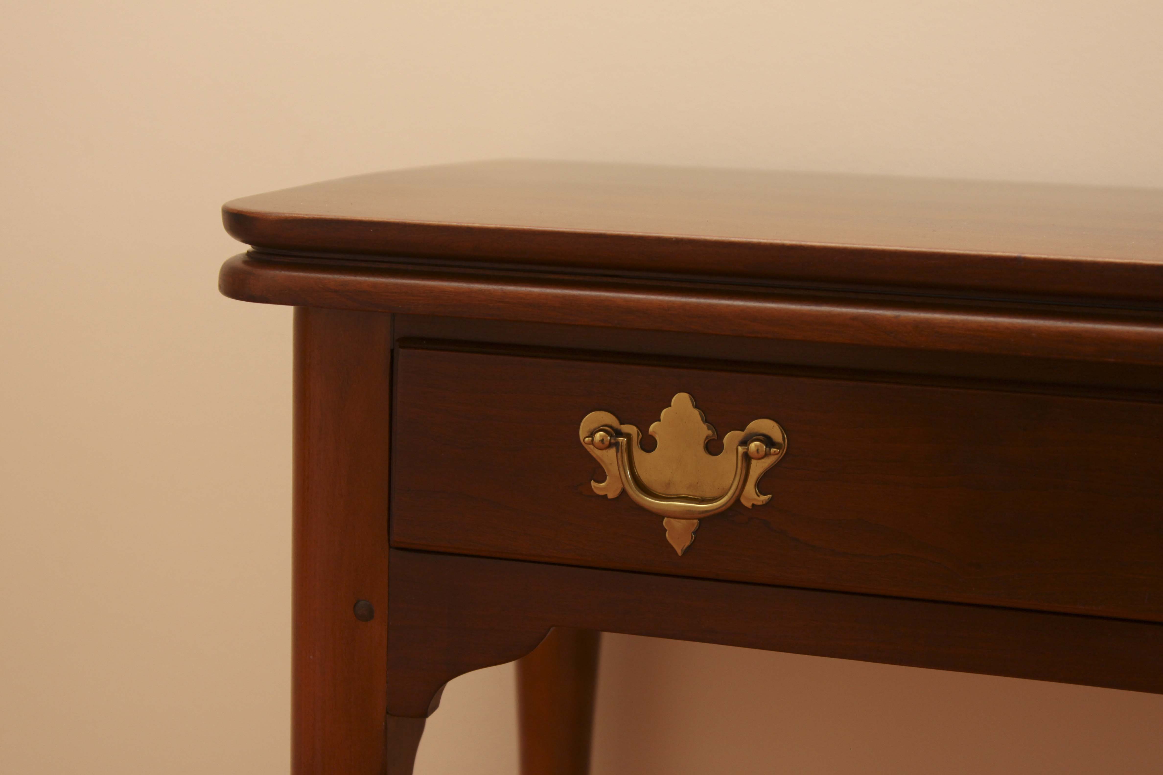 Stickley Fold-Over Top Game Table with Drawer | EBTH