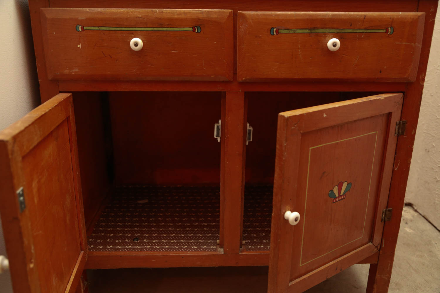 Vintage Salesman Sample Oak Cabinet | EBTH
