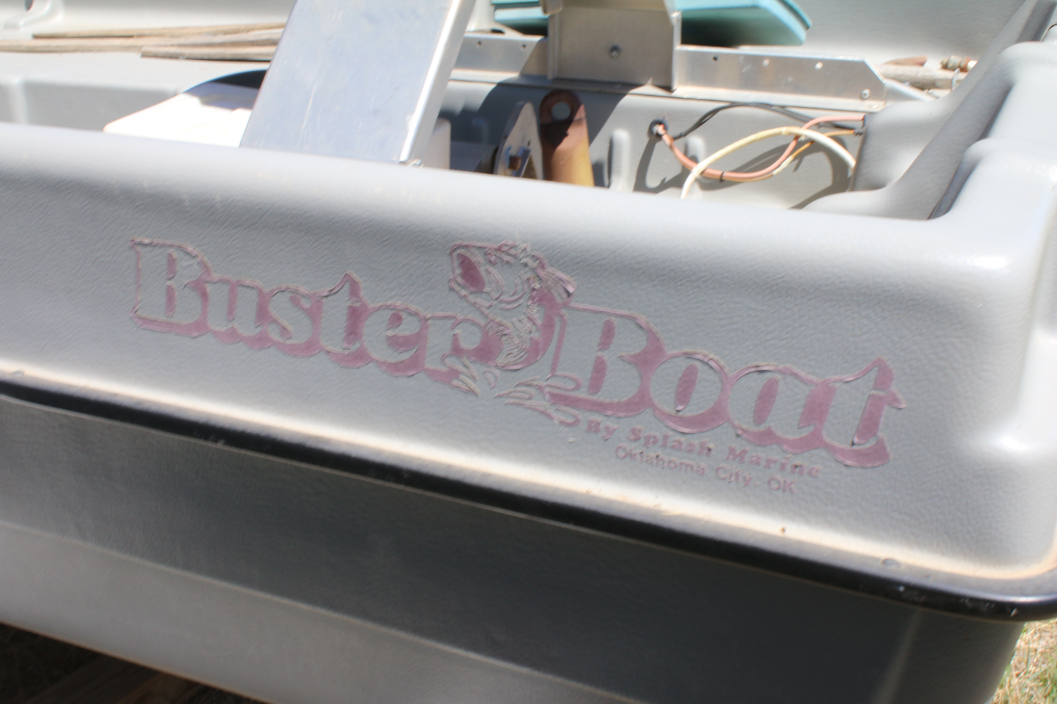 Buster Boat- Mini Bass Boat | EBTH