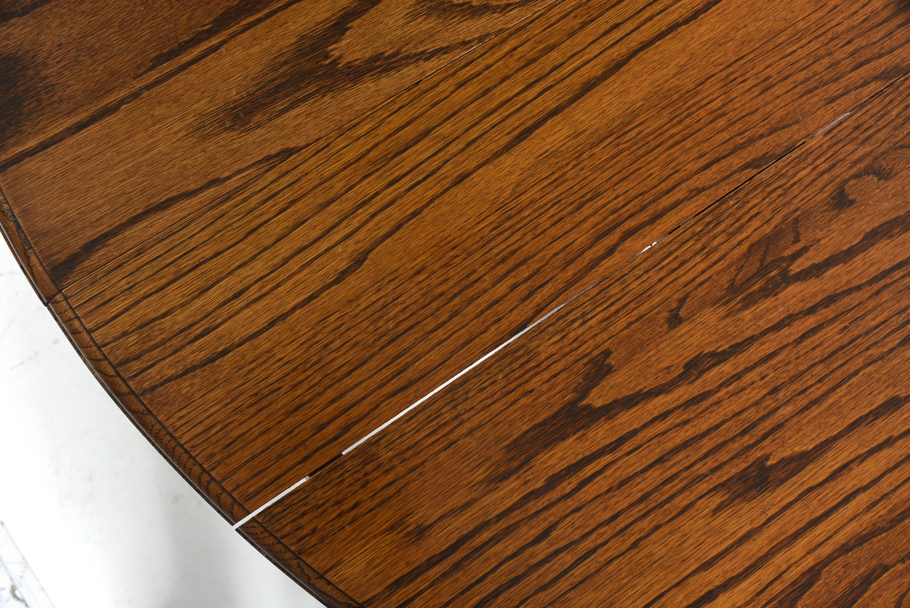 Vintage Oak Dining Set | EBTH