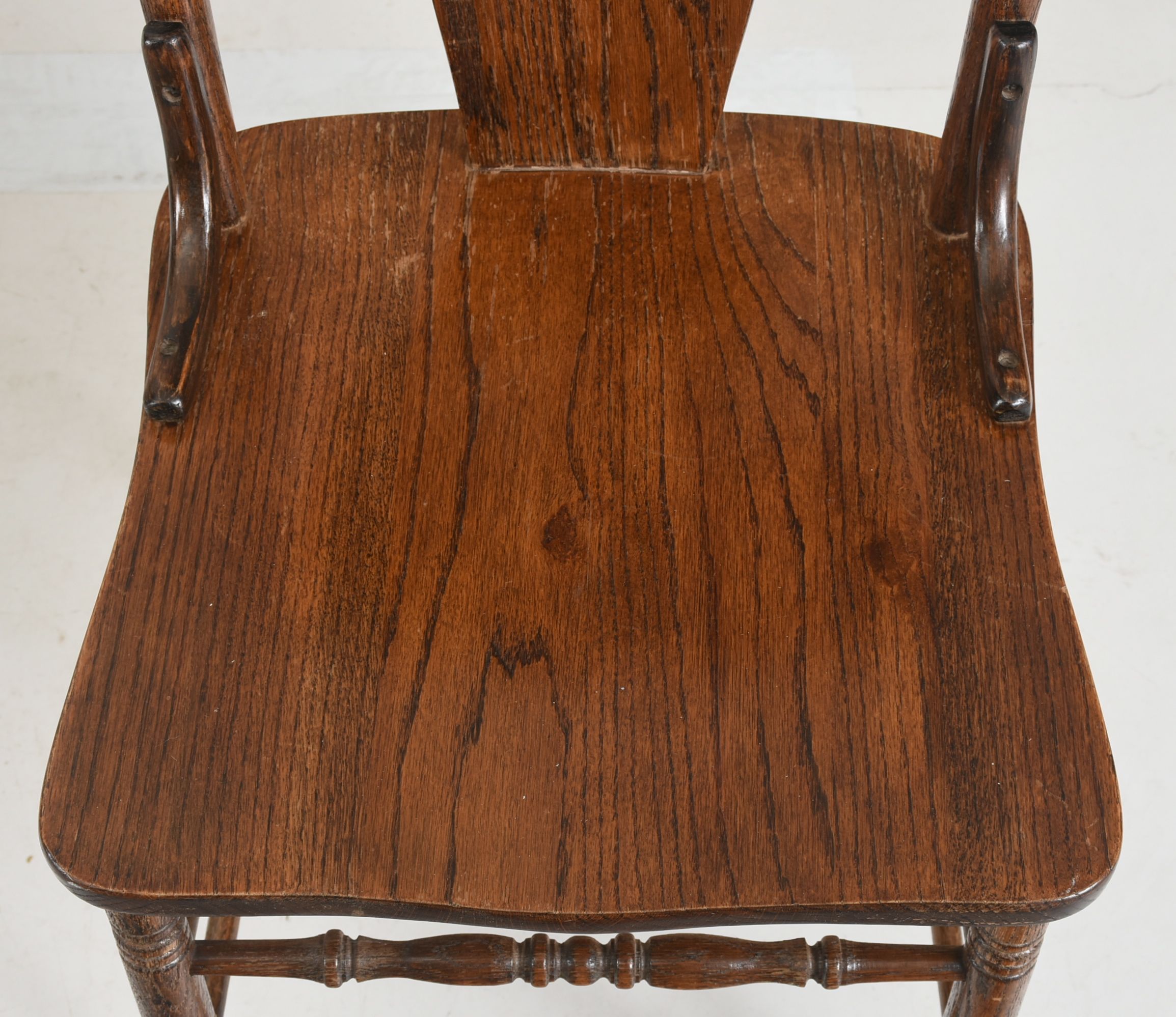 Vintage Oak Dining Set | EBTH