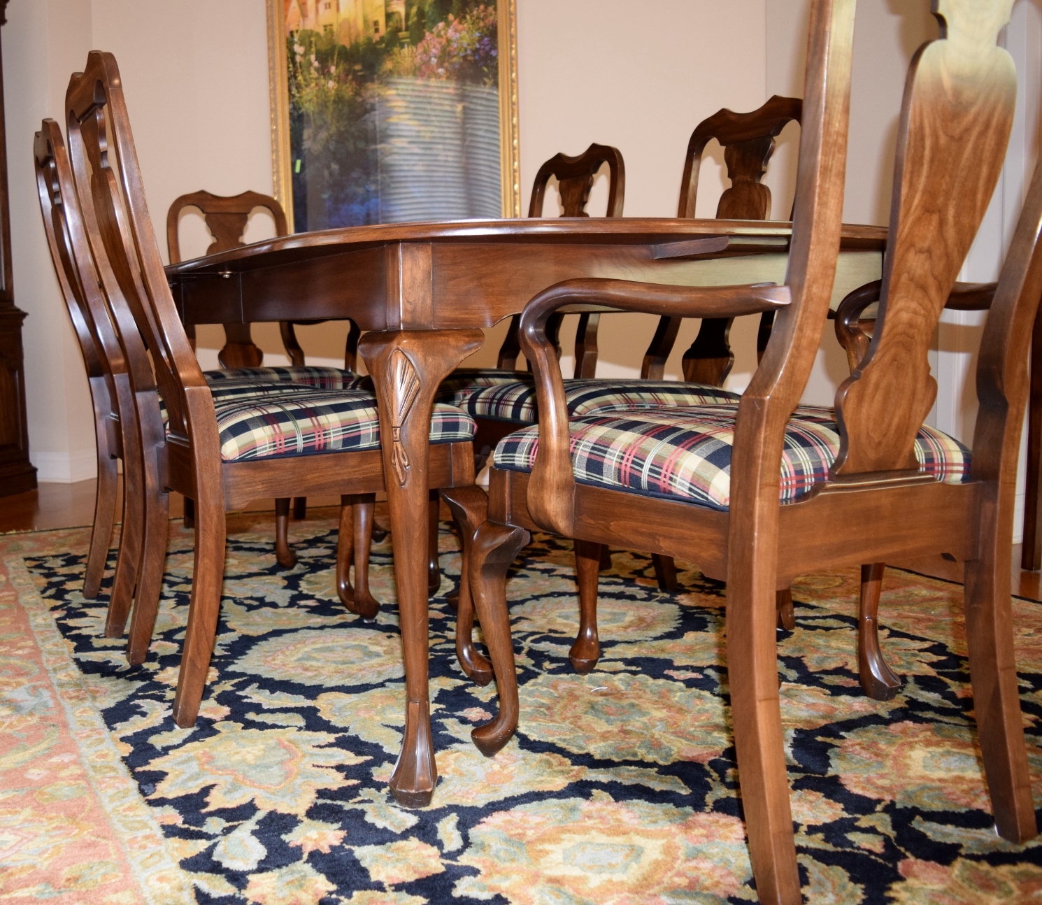 Harden Furniture Co. Queen Anne Style Dining Room Table with Six Chairs ...