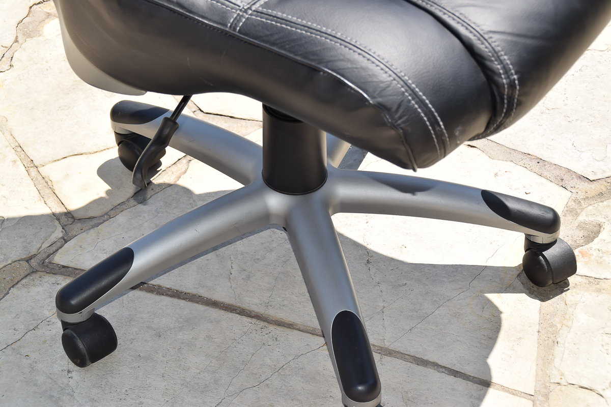 Lane Leather Office Chair | EBTH