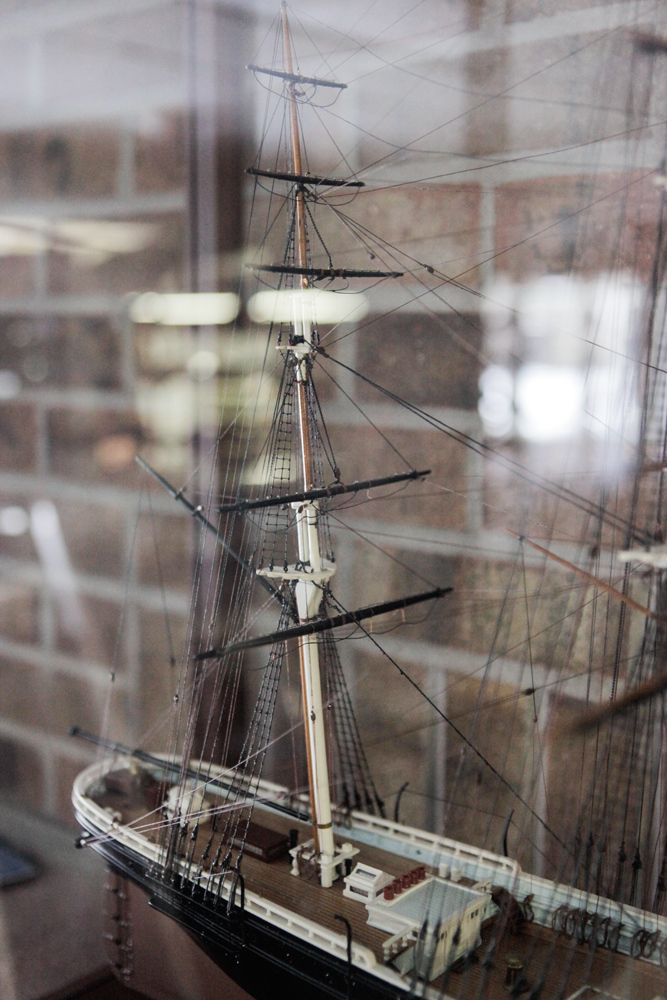 Flying Cloud Model Ship in Vitrine | EBTH