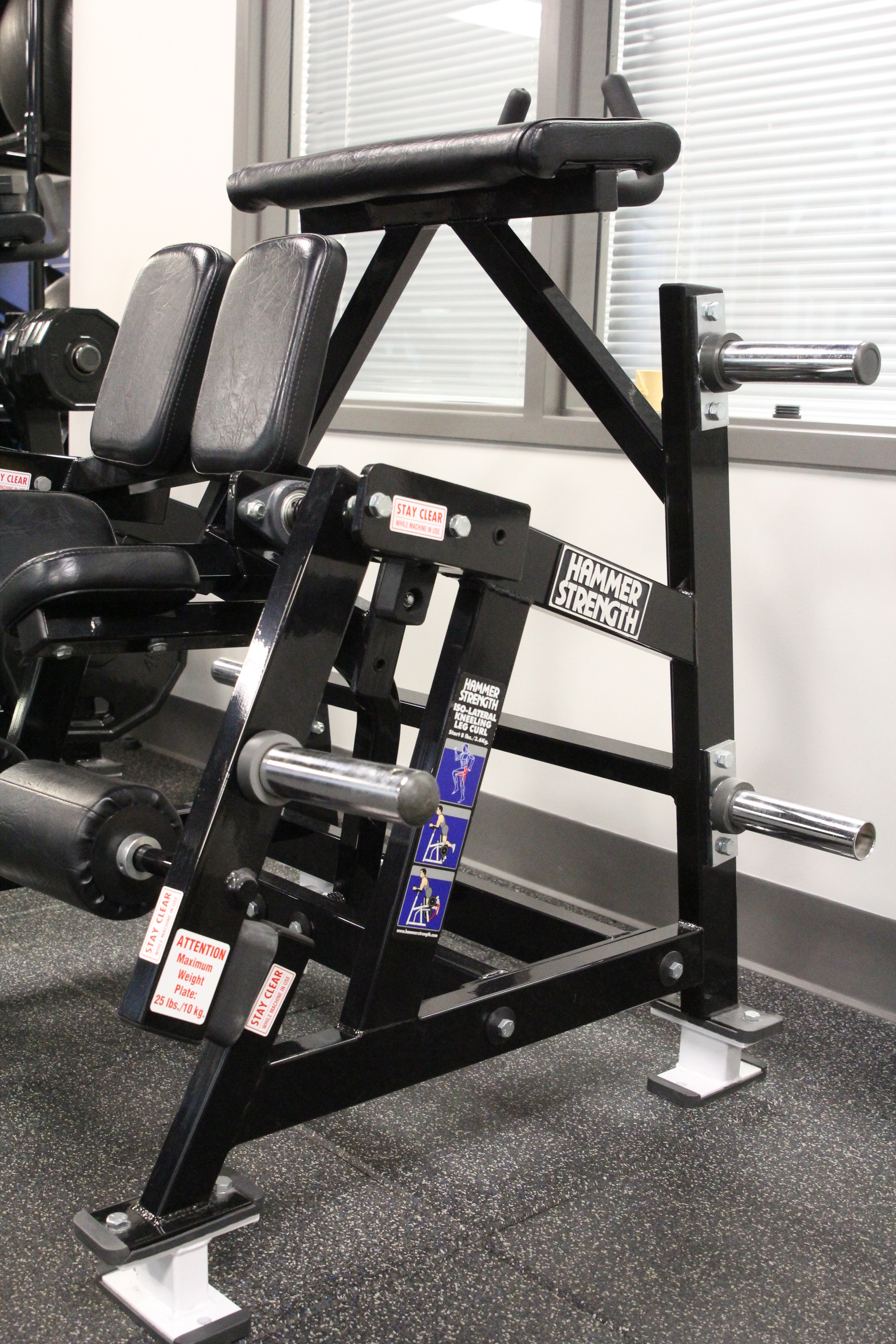 Hammer Strength Iso-Lateral Kneeling Leg Curl | EBTH