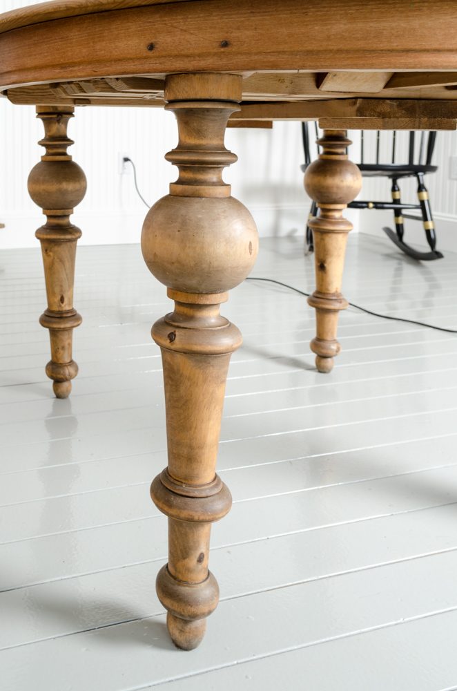 Antique Round Pine Table | EBTH