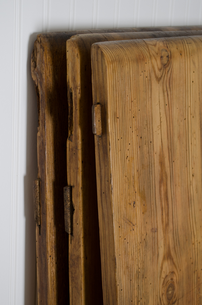 Antique Round Pine Table | EBTH