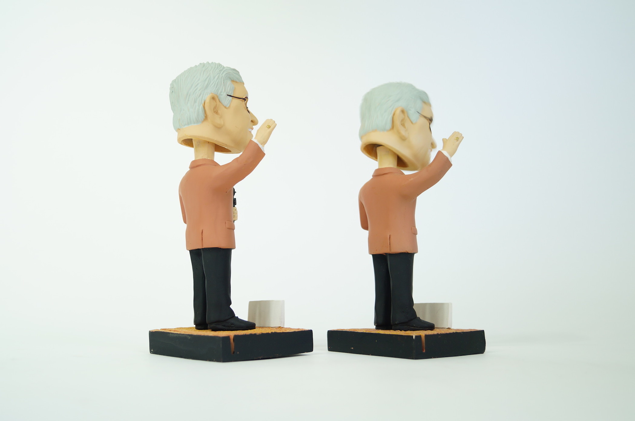 Milo Hamilton Bobbleheads | EBTH