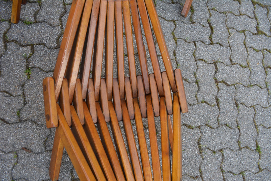 Retro Kentucky Stick Chairs, Footstools and Table | EBTH