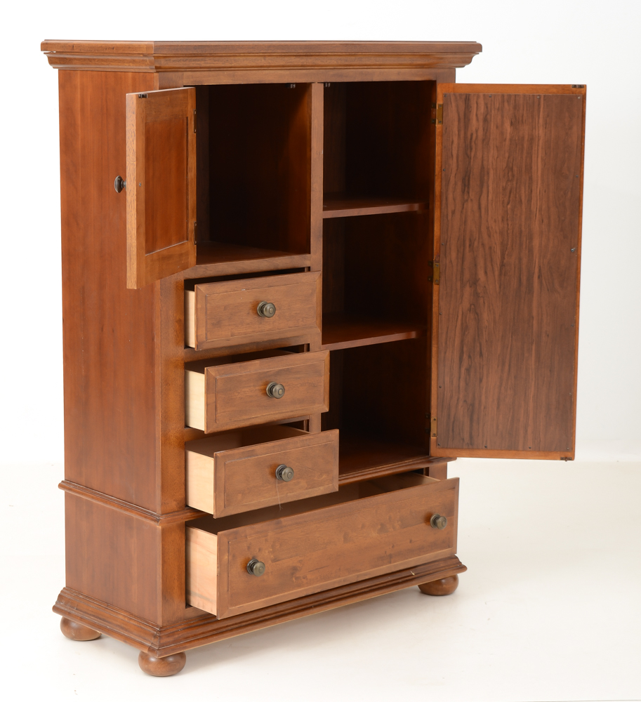 Chifferobe Style Cabinet | EBTH