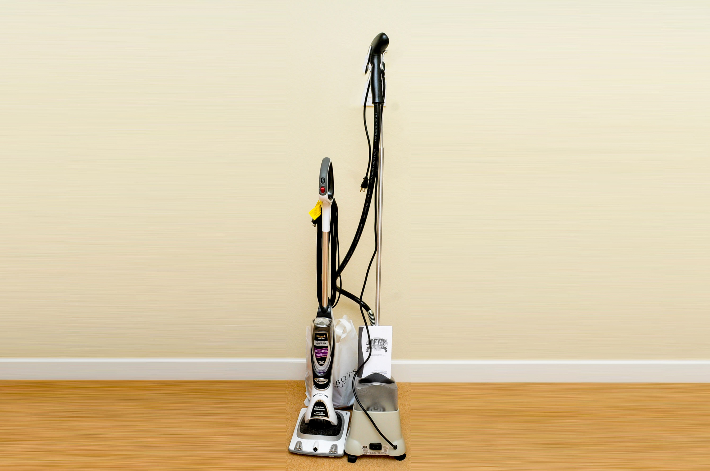 Shark Sonic Duo Carpet and Hard Floor Cleaner | EBTH