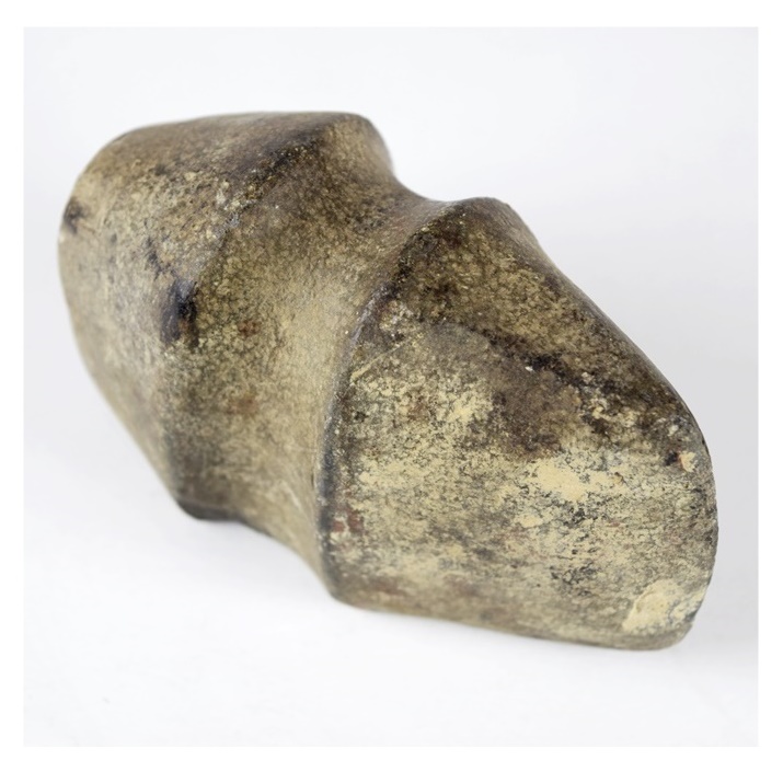 Native American Fully Grooved Stone Axe head | EBTH