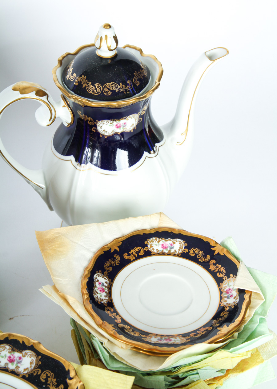 Reichenbach "Echt Kobalt" Fine China Set | EBTH
