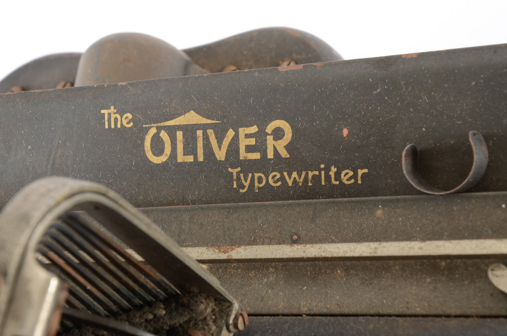 Oliver No. 5 Typewriter | EBTH