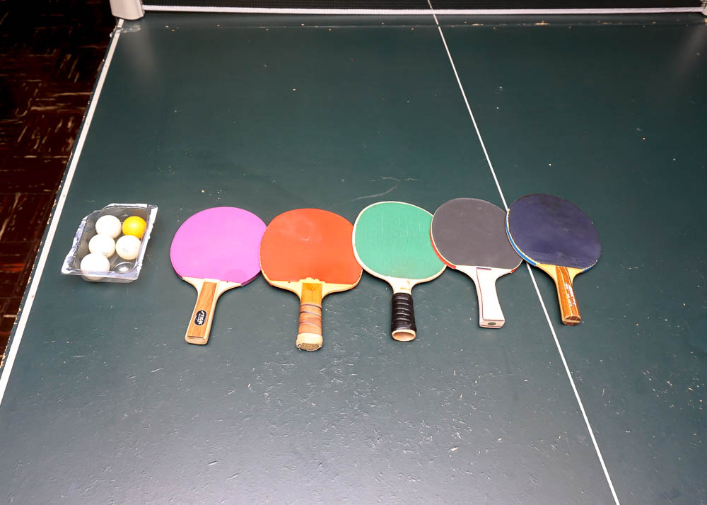 Vintage Superior Ping Pong Table | EBTH