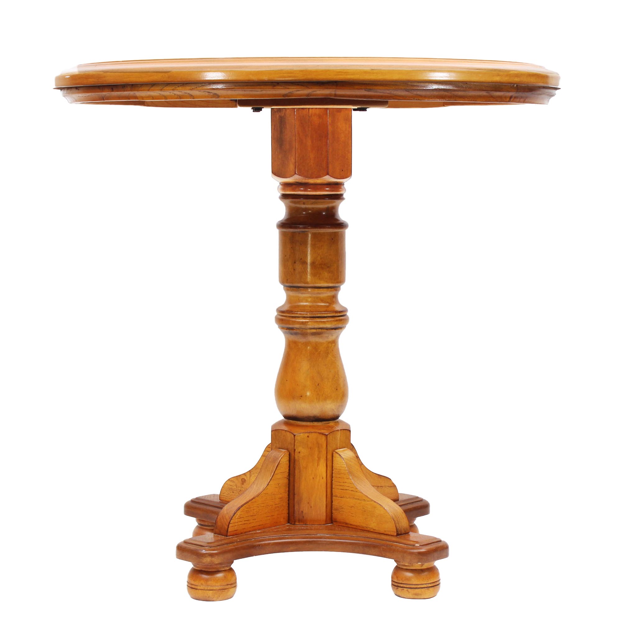 Small Round Oak Pedestal Table | EBTH