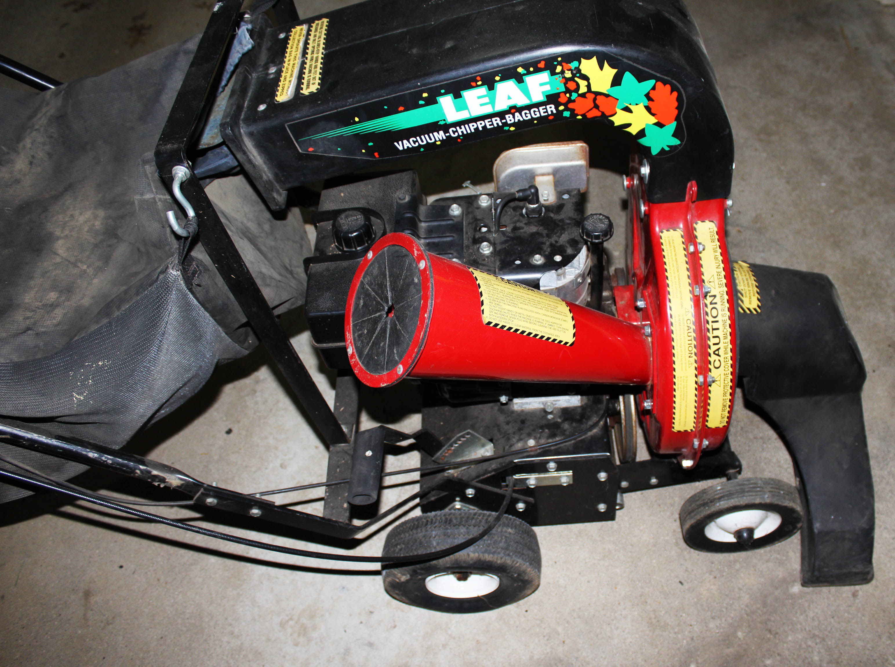 Mighty Mac Leaf Vaccum Chipper | EBTH