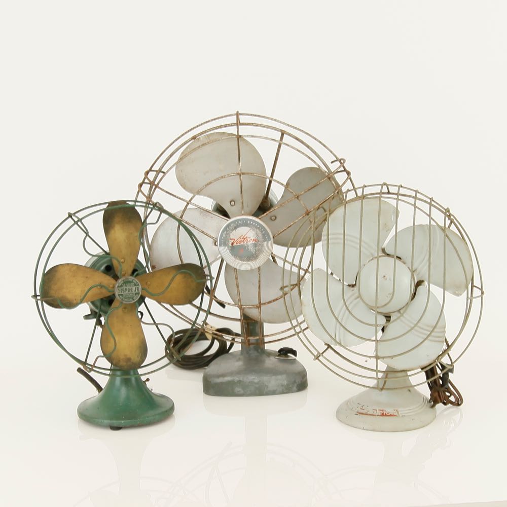 Trio of Vintage Fans | EBTH