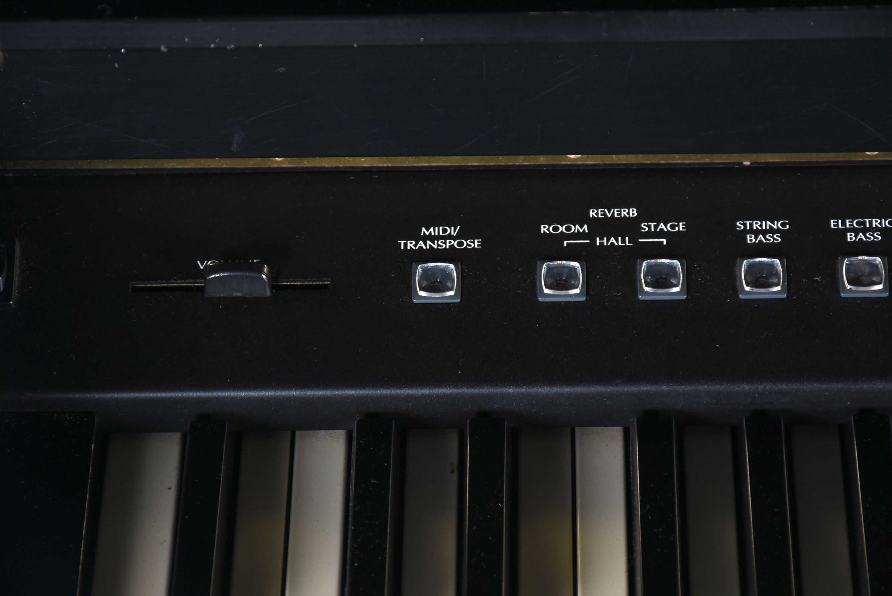 Baldwin Pianovelle DG100A Piano | EBTH