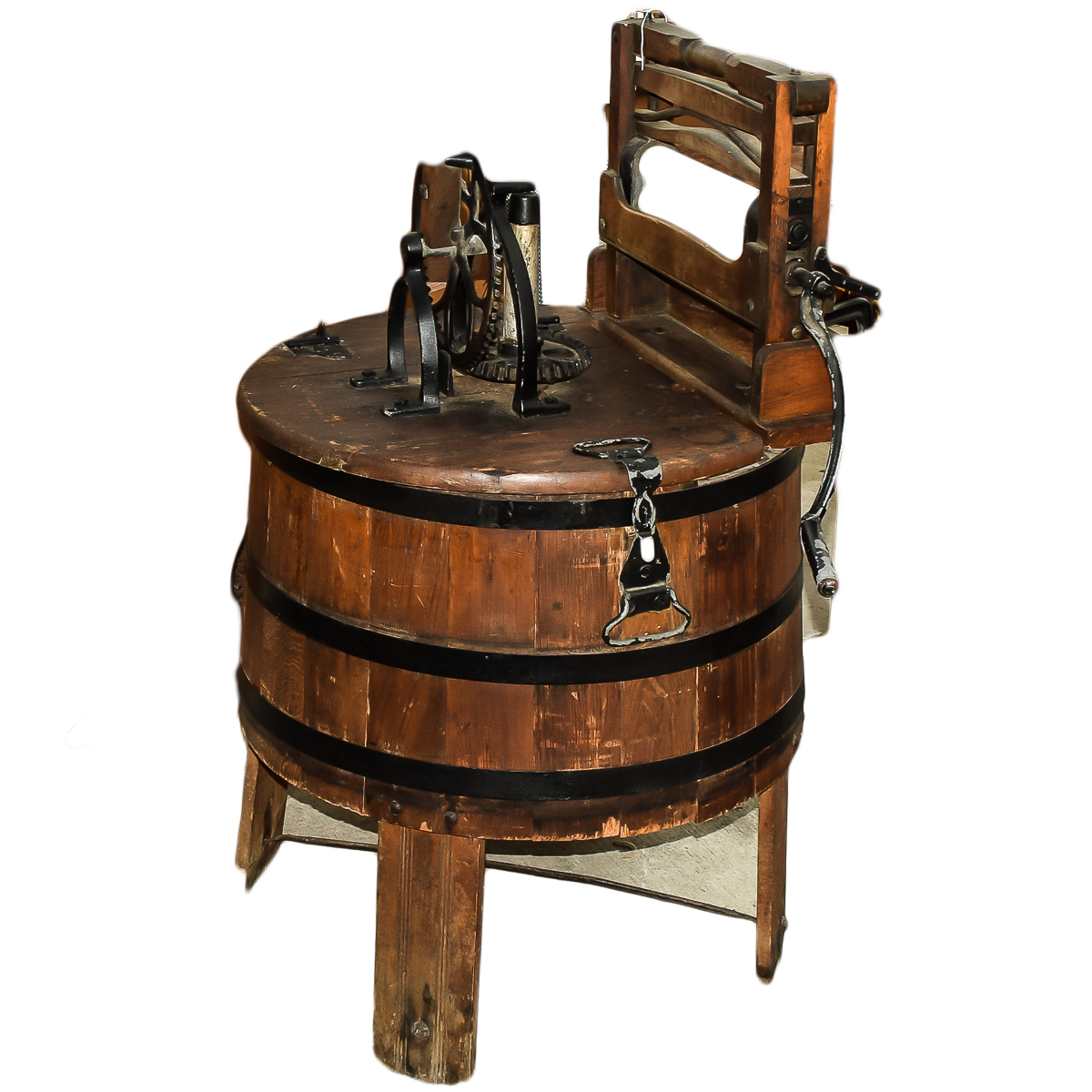 Antique William Blackstone Washer | EBTH