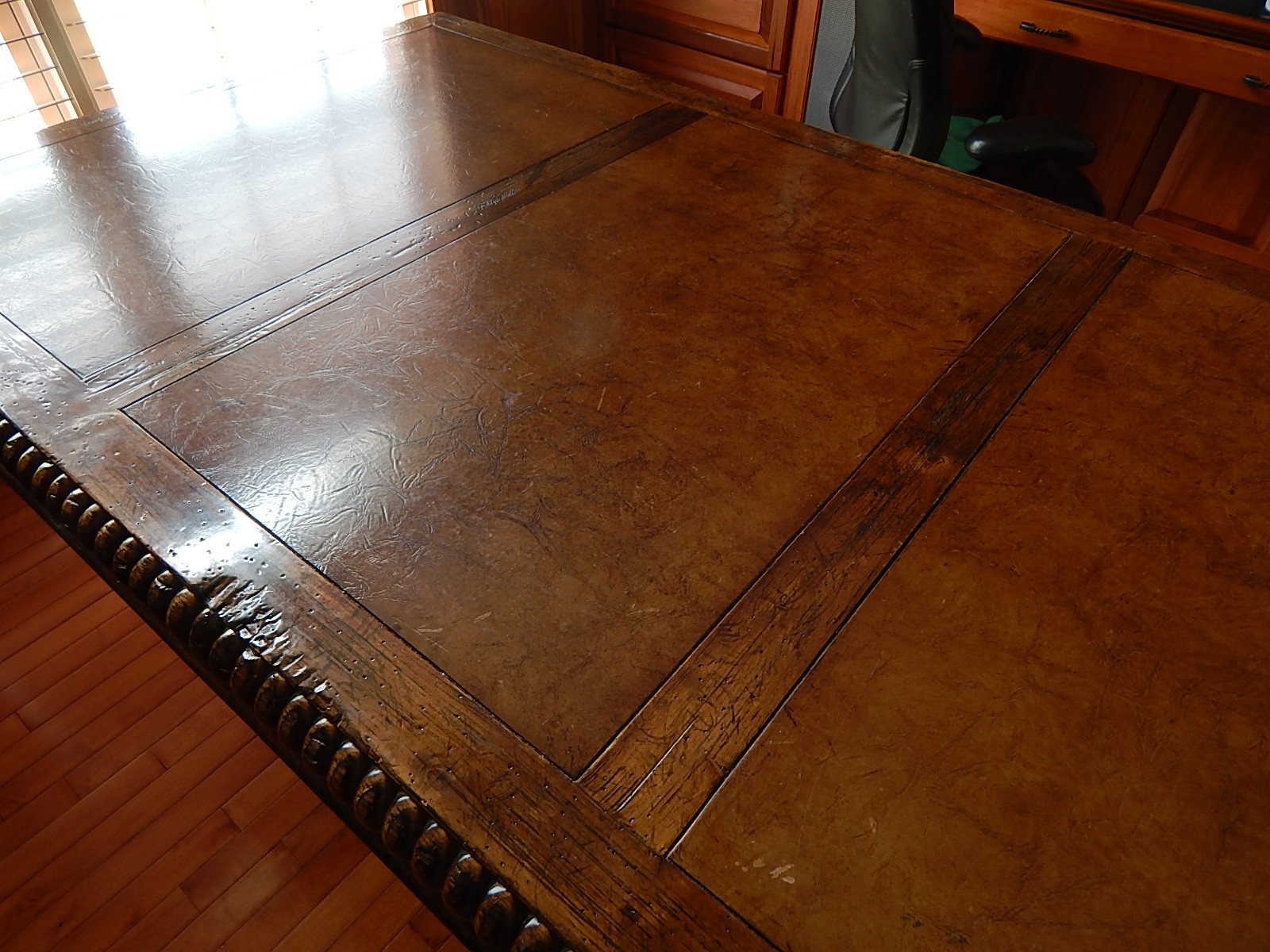 Large Jacobean Style Library Table | EBTH