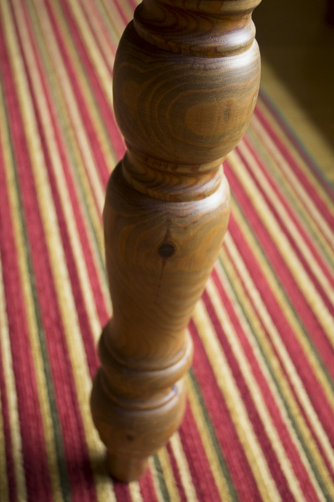 Pottery Barn Sofa Table | EBTH