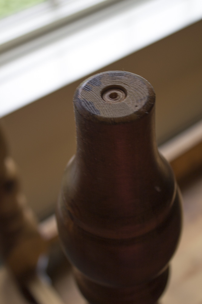 Pottery Barn Sofa Table | EBTH