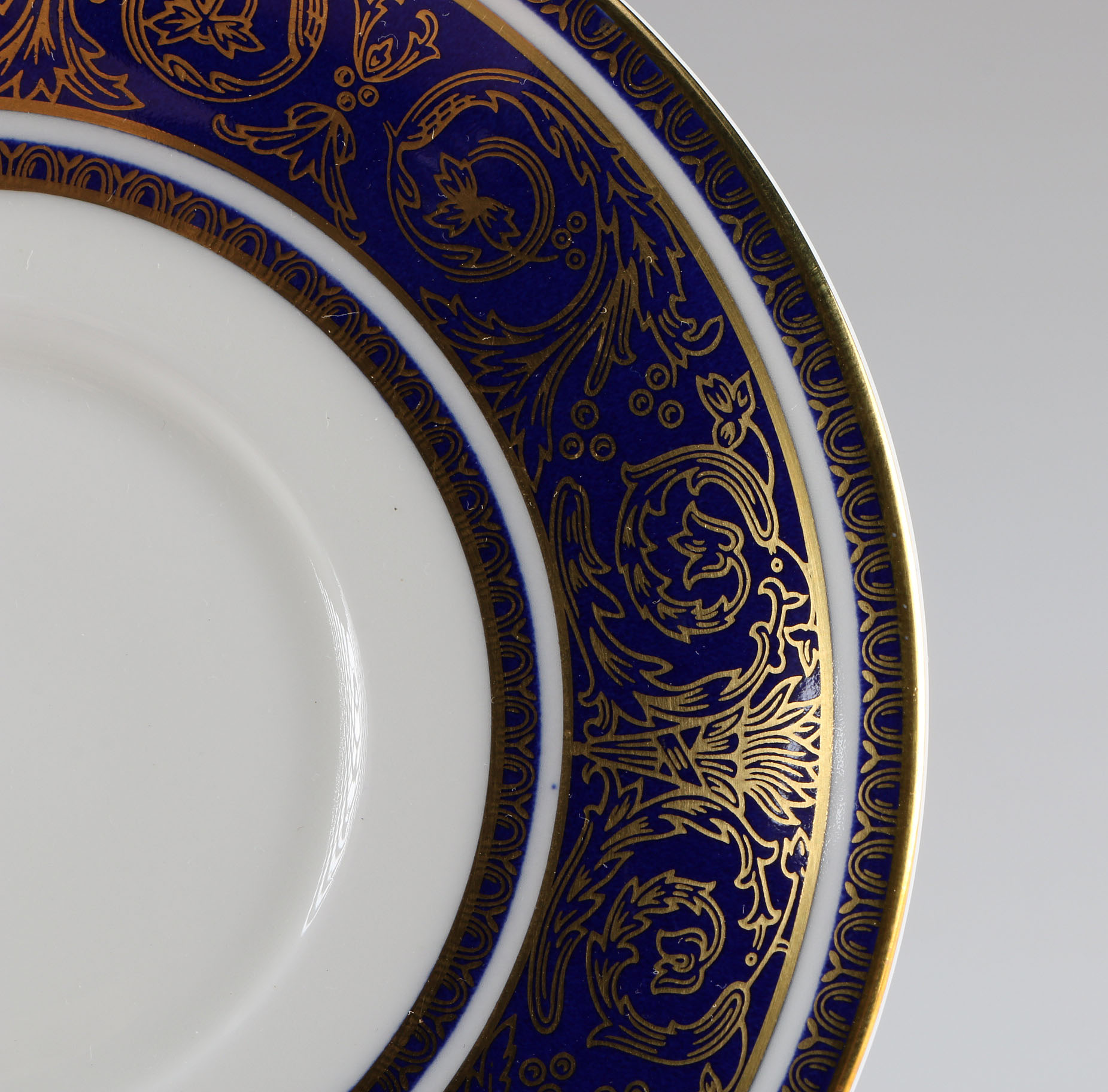 Vintage Royal Doulton "Imperial Blue" Tea Set | EBTH