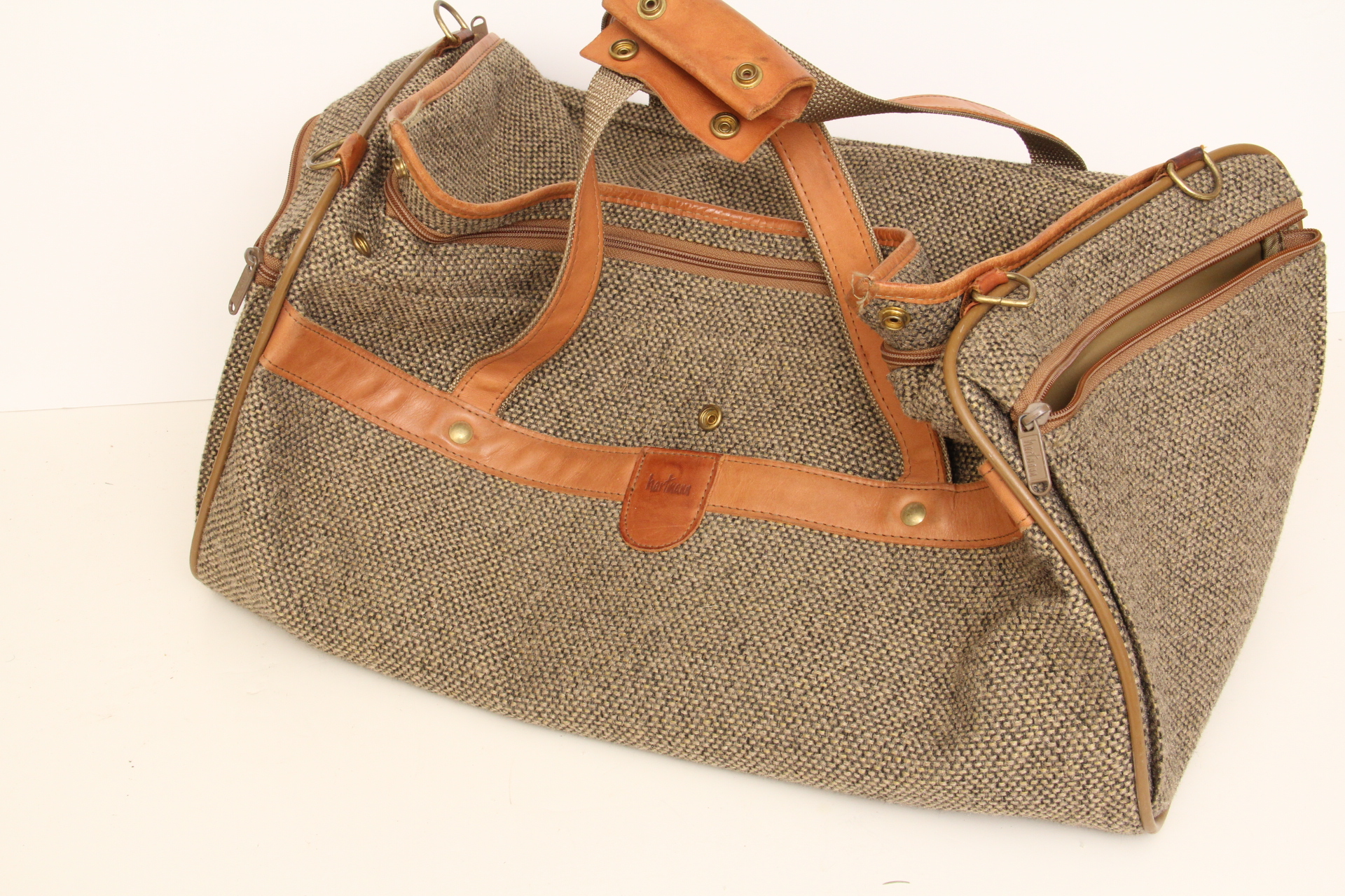 Classic Tweed Hartmann Duffel Bag | EBTH