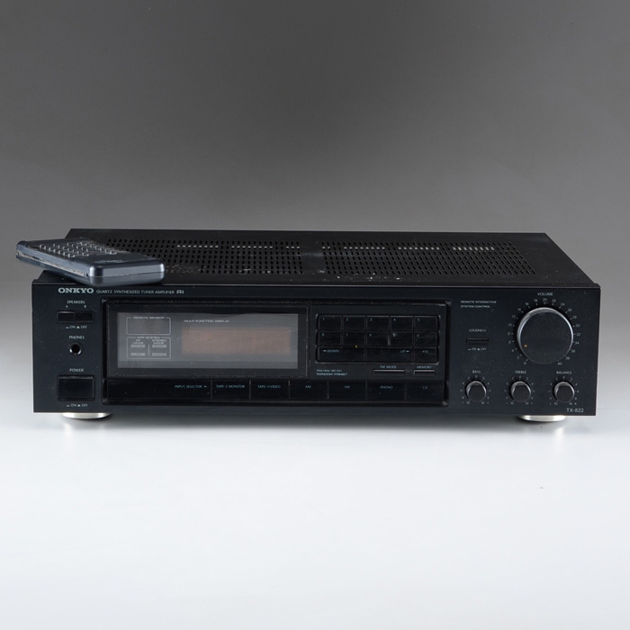 Onkyo Quartz Synthesized Tuner Amplifier R1 | EBTH