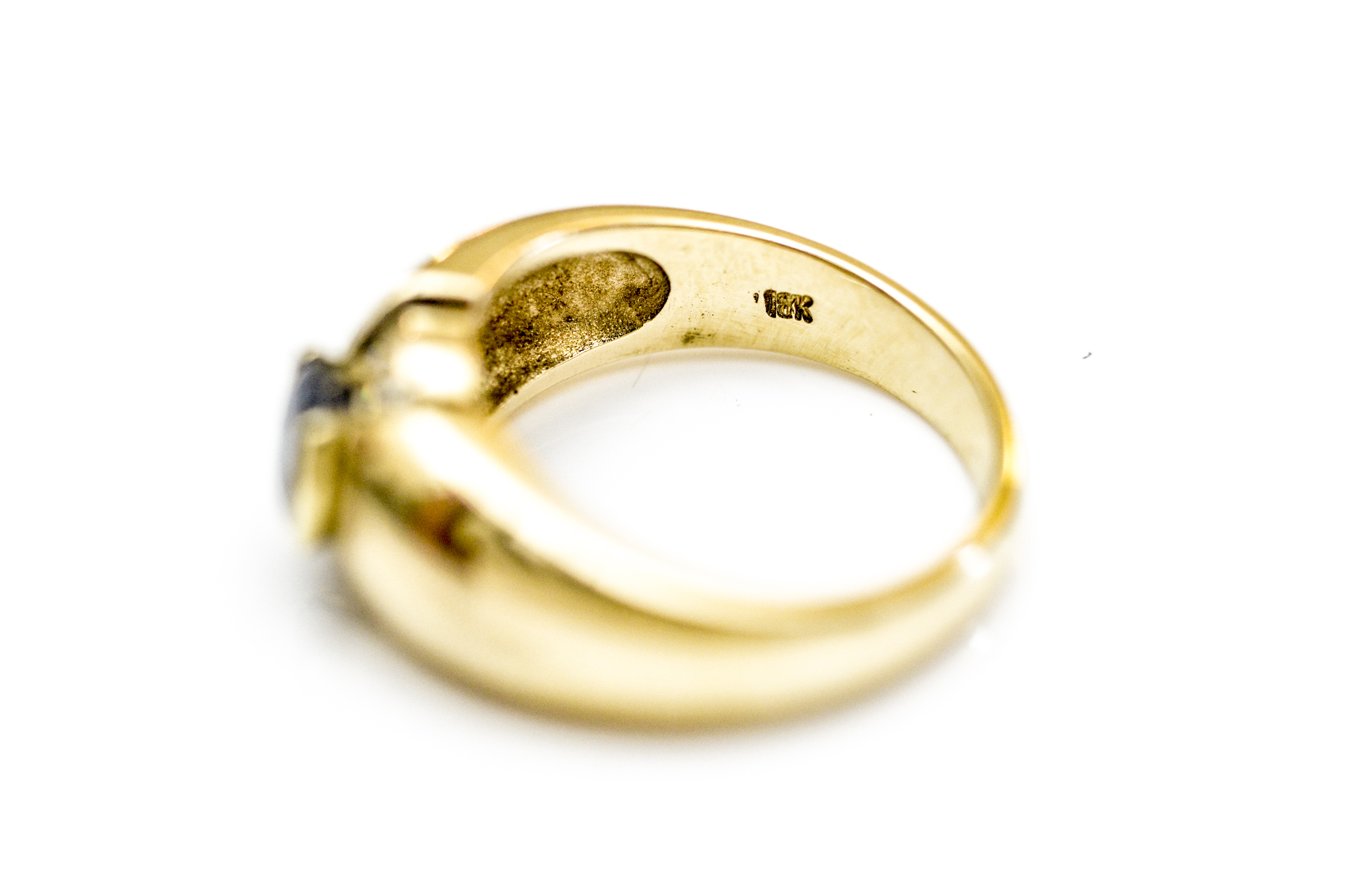 18K Gold Sapphire and Diamond Ring | EBTH