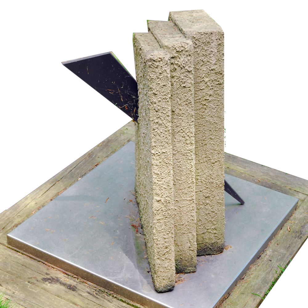 Rima Schulkind Yard Sculpture | EBTH