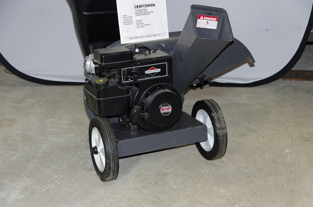 Craftsman 5 HP Chipper Shredder | EBTH