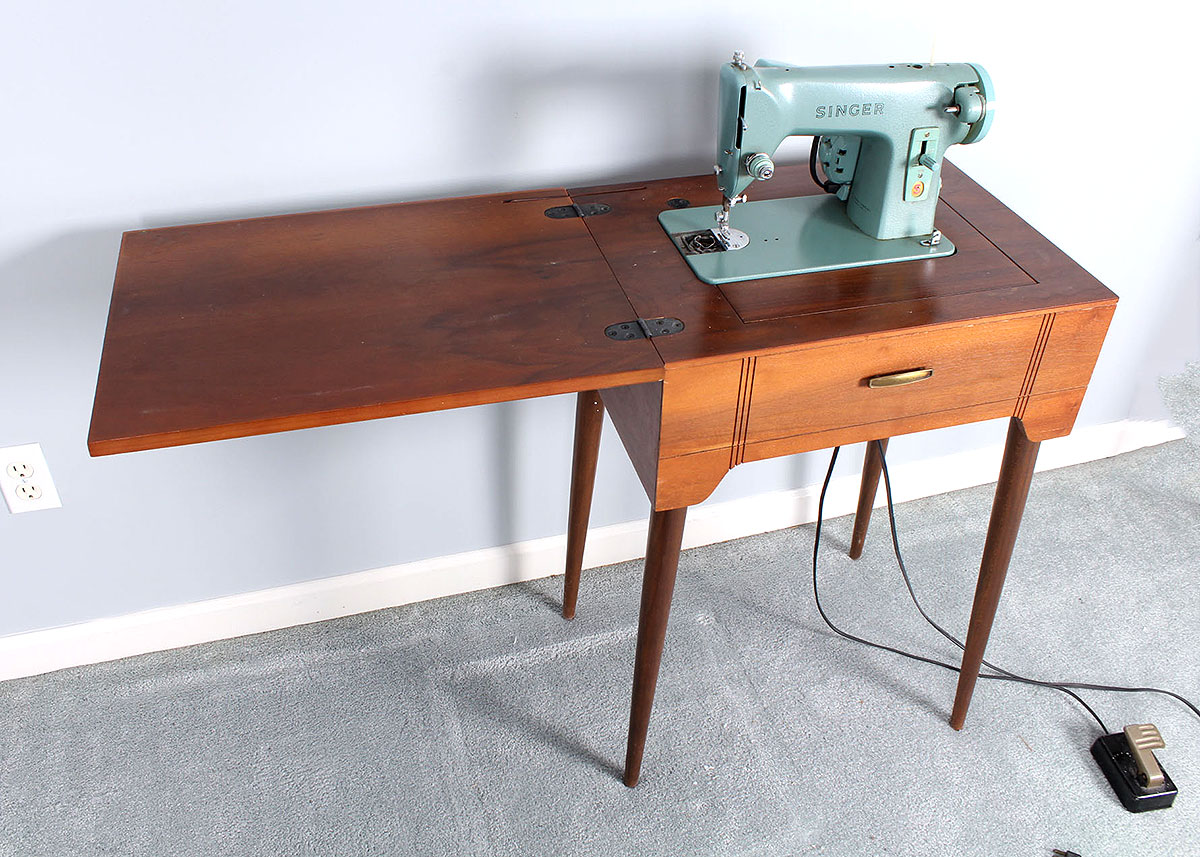 Mid Century Modern Sewing Table | EBTH
